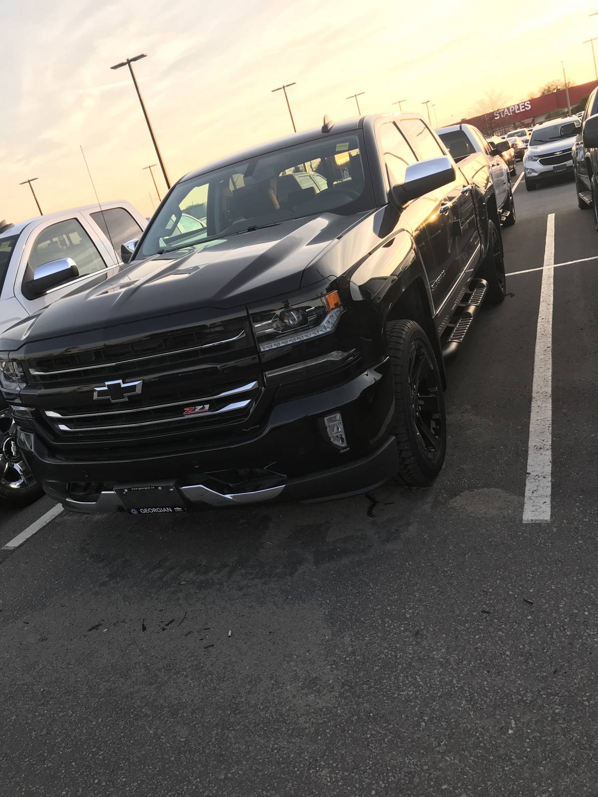 Chevrolet Lease Takeover in Toronto, ON: 2018 Chevrolet Silverado Crew ...